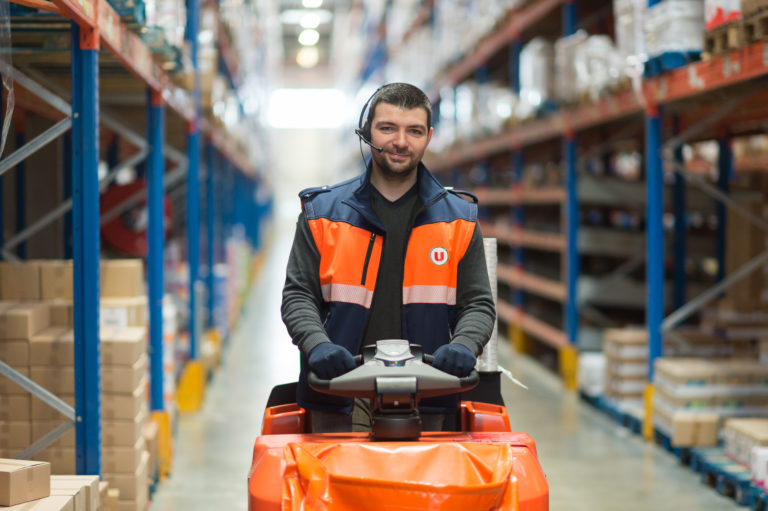 employe_logistique_u-logistique-2 - U Logistique employe_logistique_u-logistique-2 - U Logistique